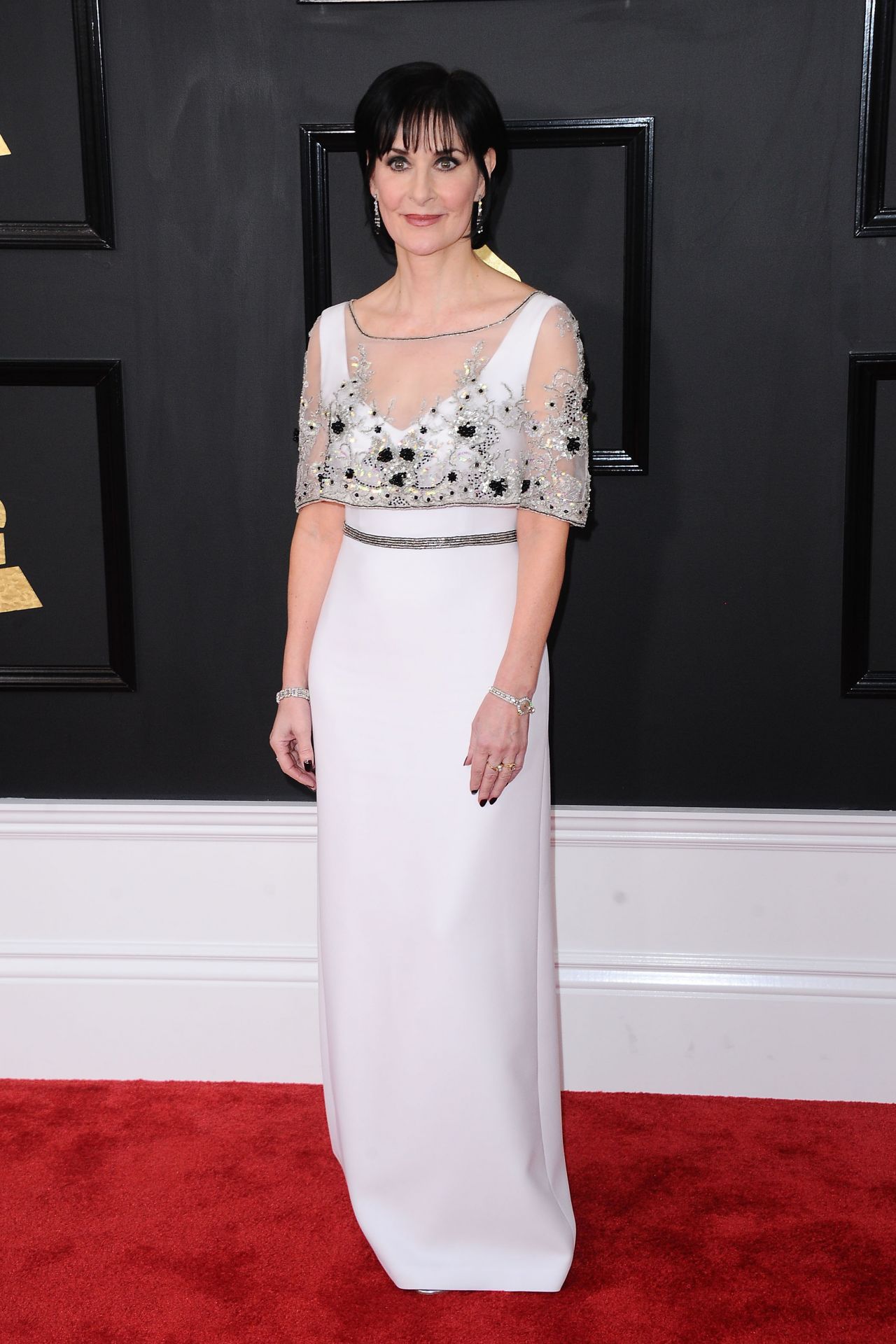 Style Icon: Enya - fashionandstylepolice fashionandstylepolice